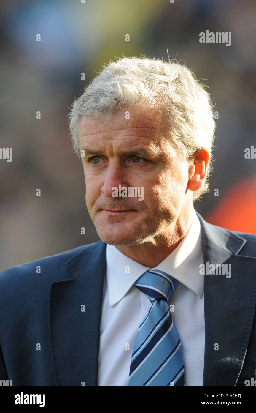 Soccer football mark hughes hi-res stock photography and images - Alamy