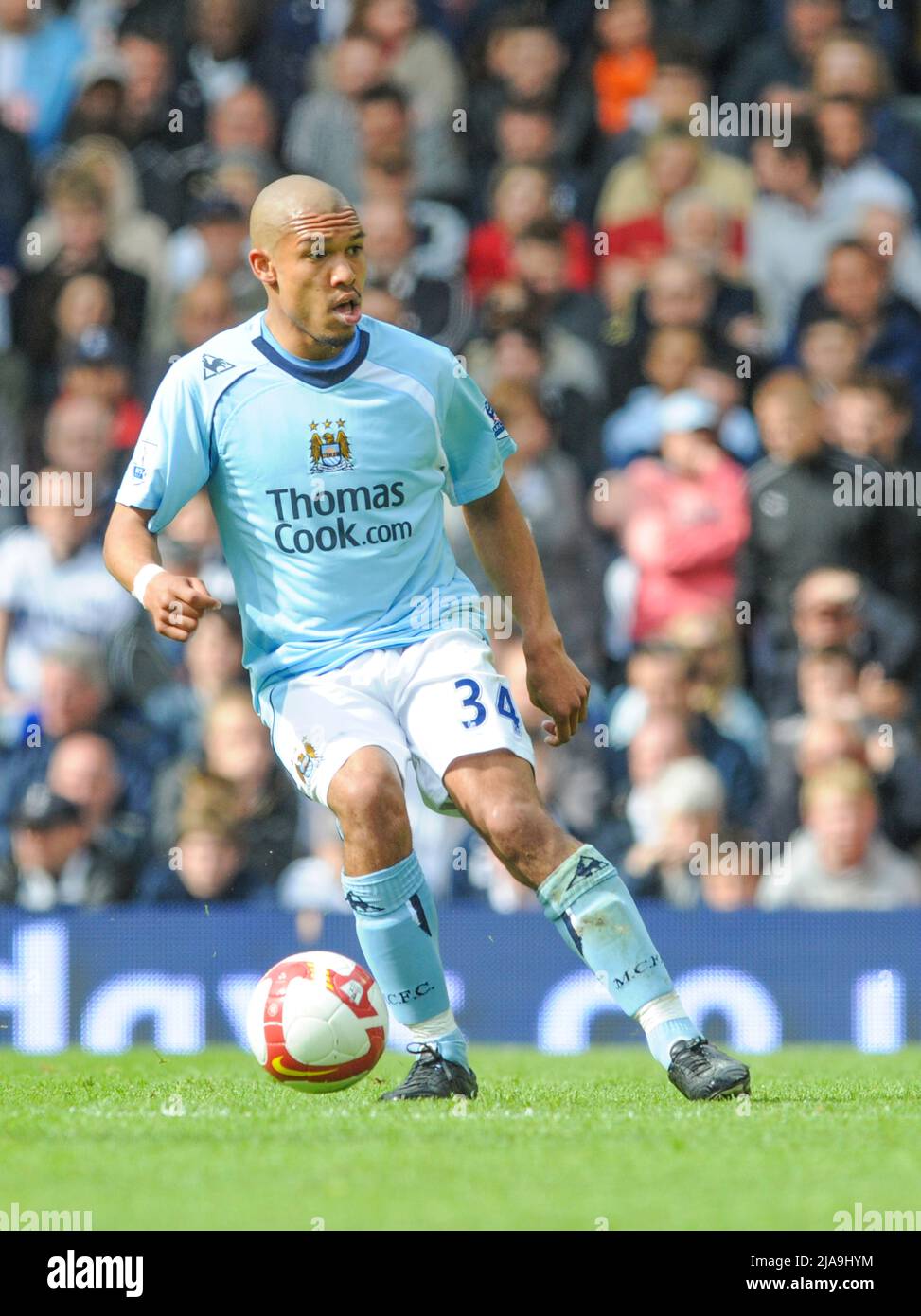 Manchester City Nigel de Jong 2009 Stock Photo - Alamy