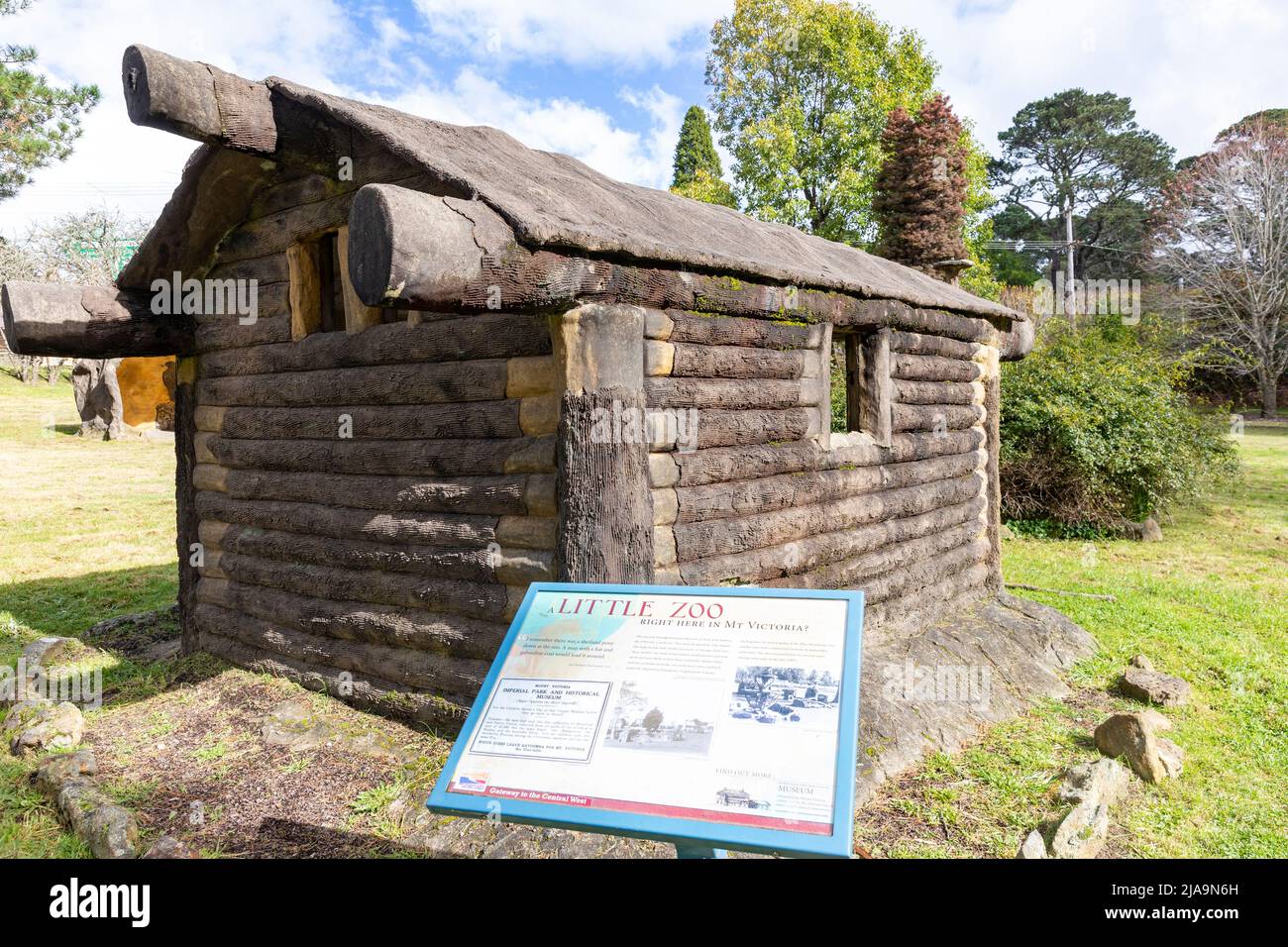 Former Little Zoo structures buildings in Mount Victoria, village in ...