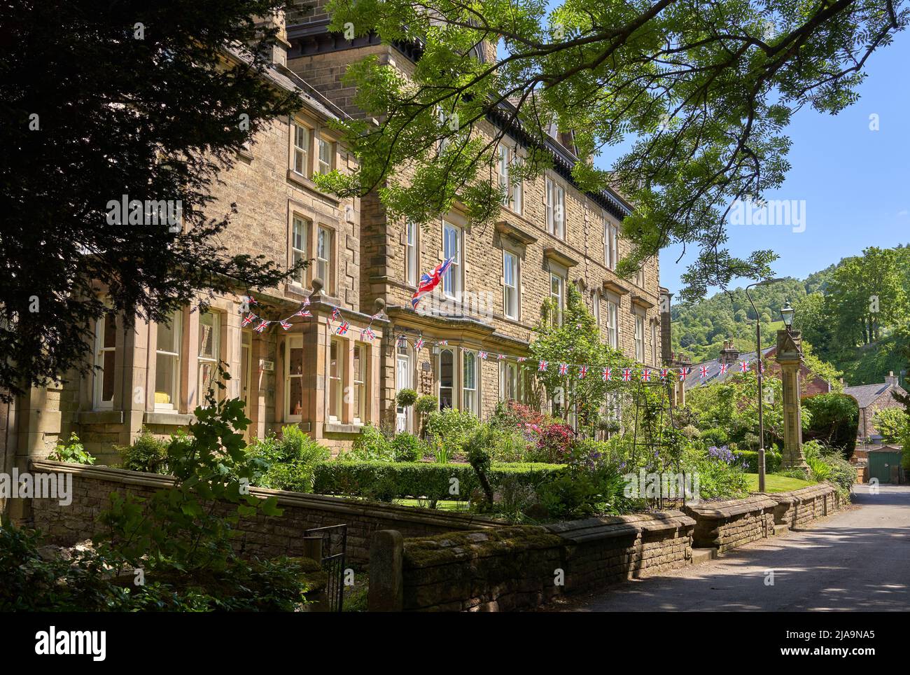 Old period terraced houses in Matlock Town, Derbyshire, UK Stock Photo ...