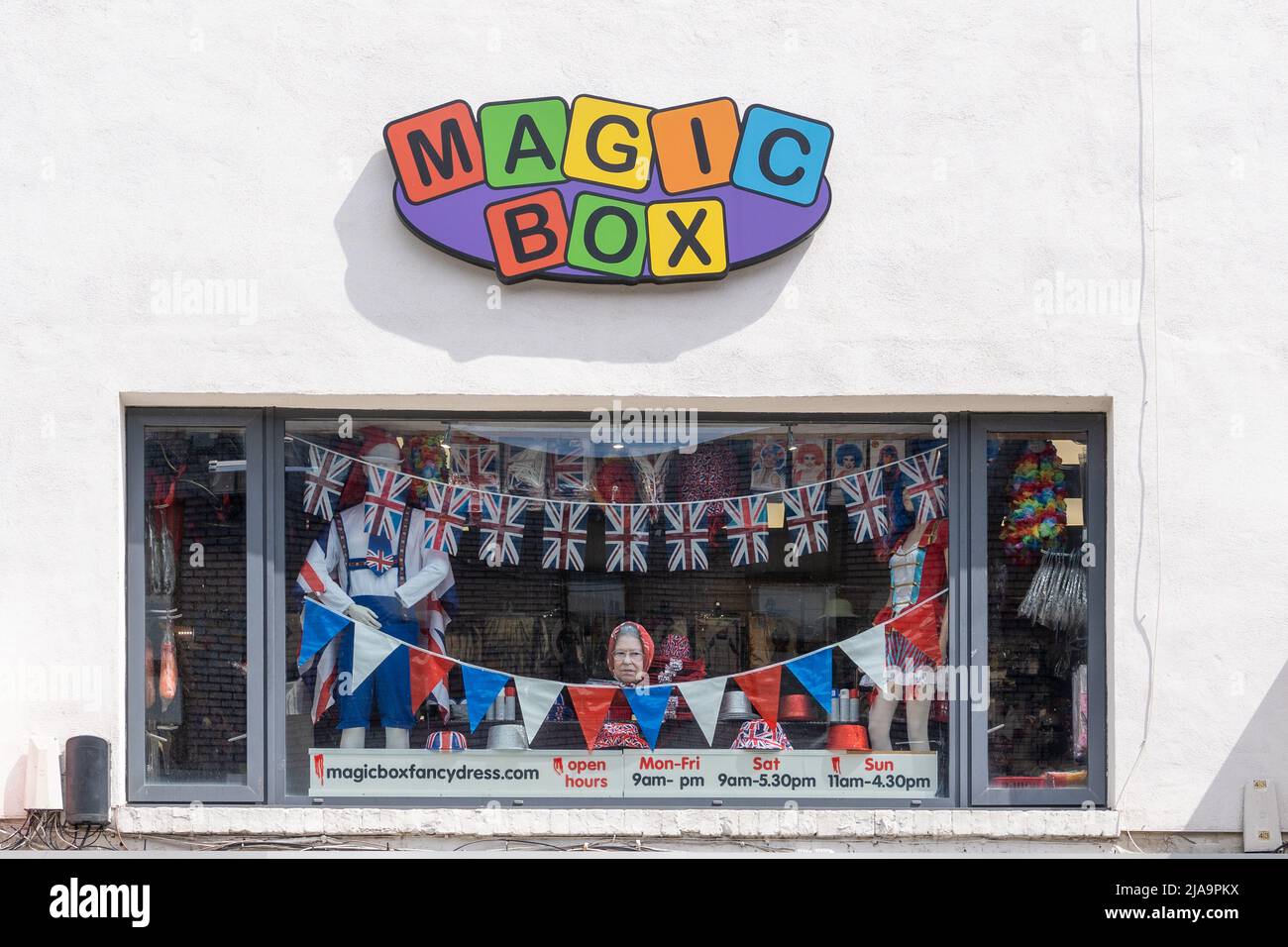 A shop window in Newcastle upon Tyne, UK with Union Jack decor Stock ...