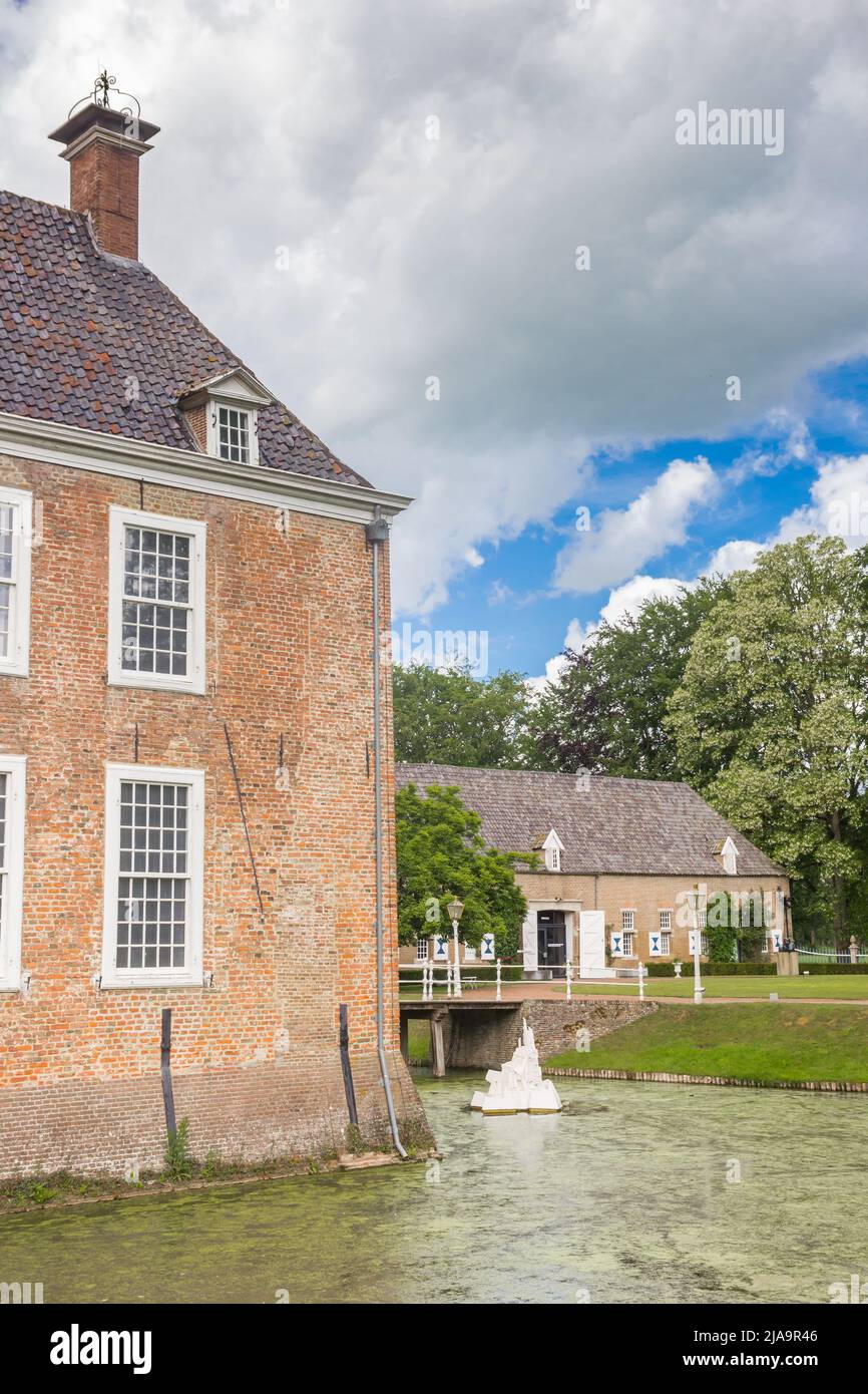 Side wing of the historic castle Nijenhuis in Wijhe, Netherlands Stock ...