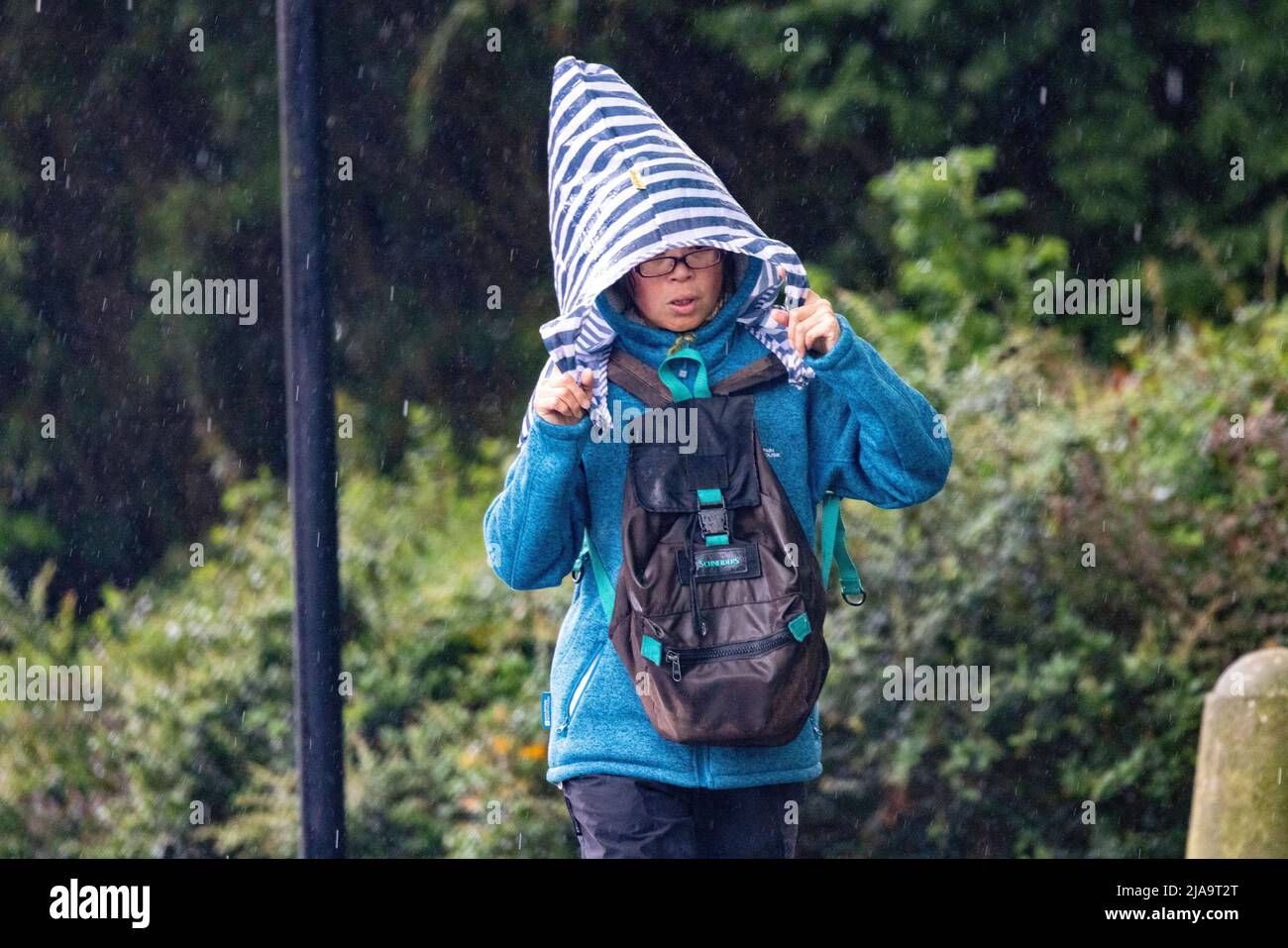 Shower of rain catching people out as weather turned mixed again in May ...