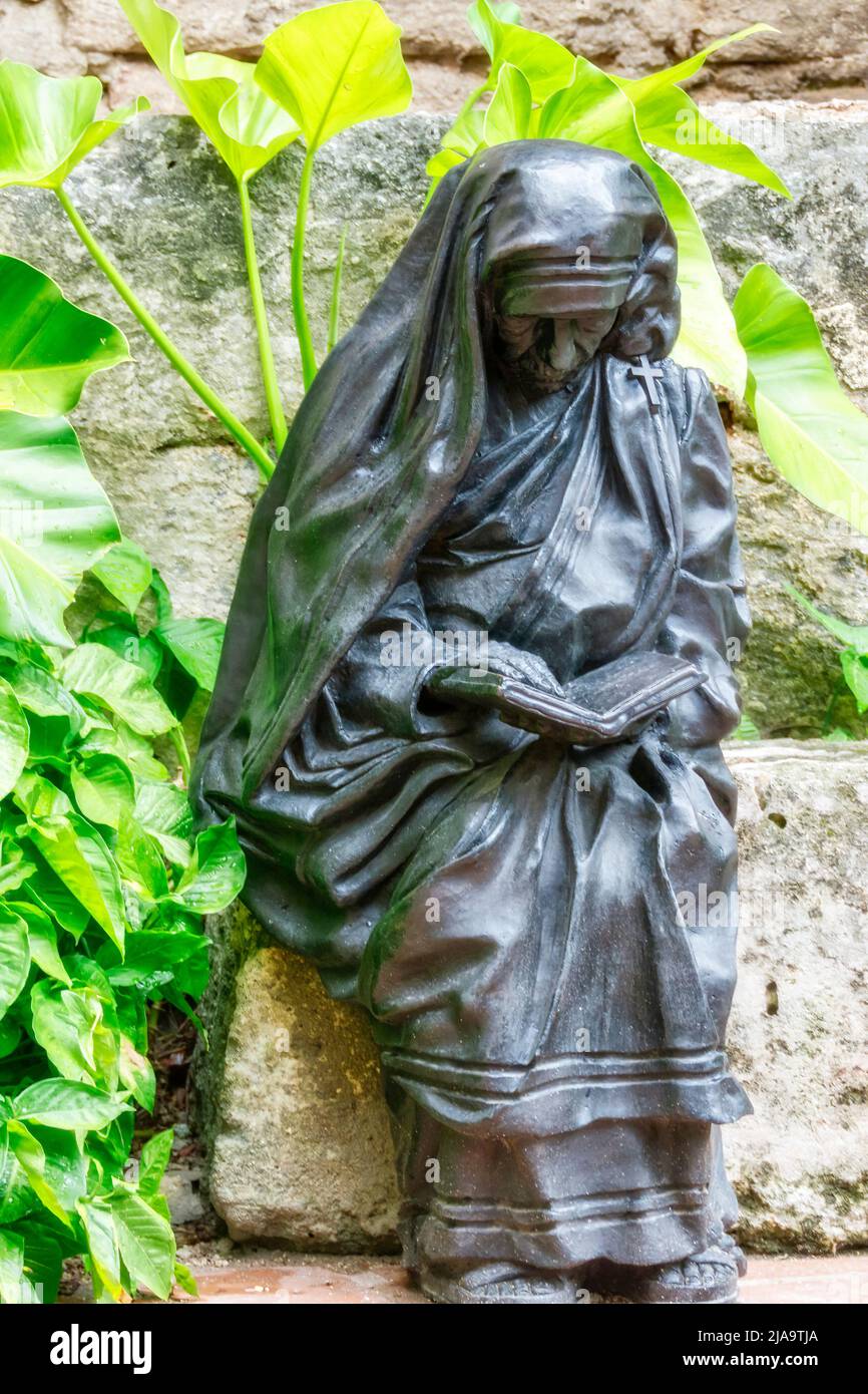 Sculpture of Mother Teresa de Calcutta in a colonial church in Old ...
