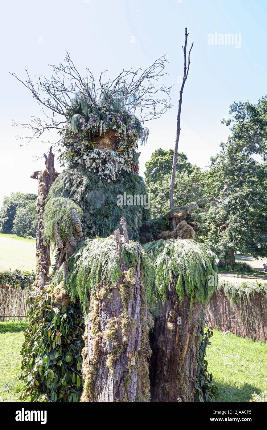 Green park crowds 2022 hi-res stock photography and images - Alamy