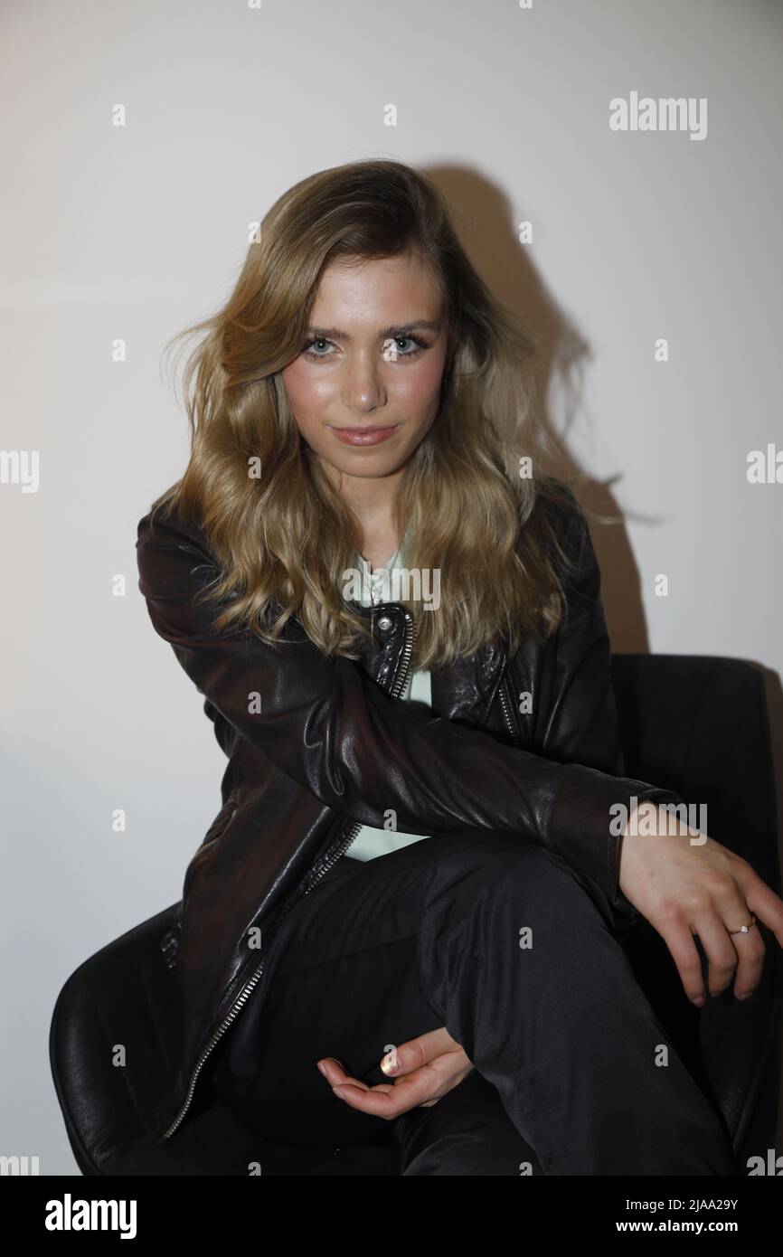 Marie Wegener bei einem Live Auftritt im Messepark Löbau (Fotocall ...