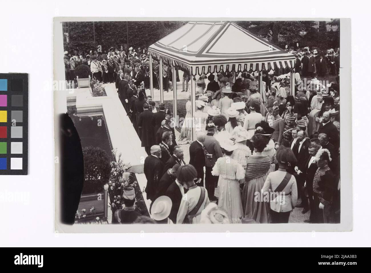 Unveiling of the Empress Elisabeth monument in the Vienna Volksgarten ...