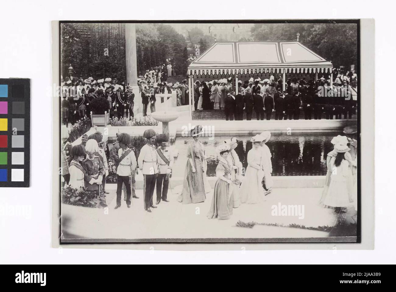 Unveiling of the Empress Elisabeth monument in the Vienna Volksgarten ...