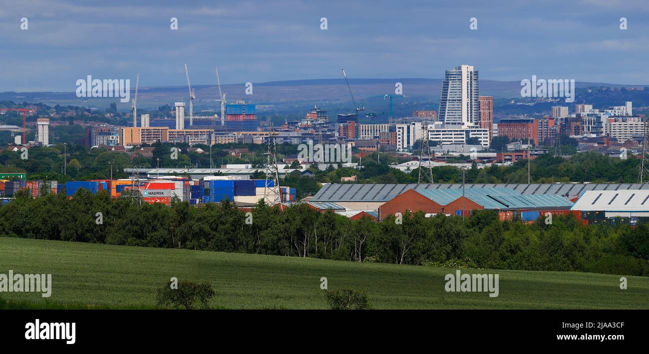 A panoramic view of Leeds City Centre. This view is taken from Rothwell ...