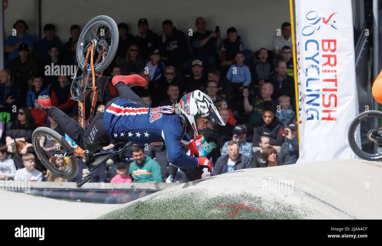 Men’s Elite u23 Heats, Drew Polk USA (leader) takes heavy fall just at ...