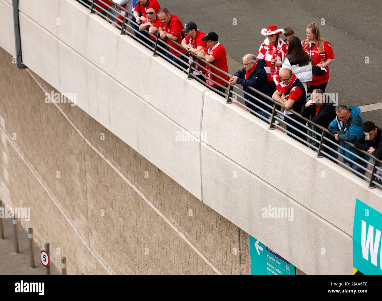 Nottingham Forest fans arriving before the Sky Bet Championship play ...