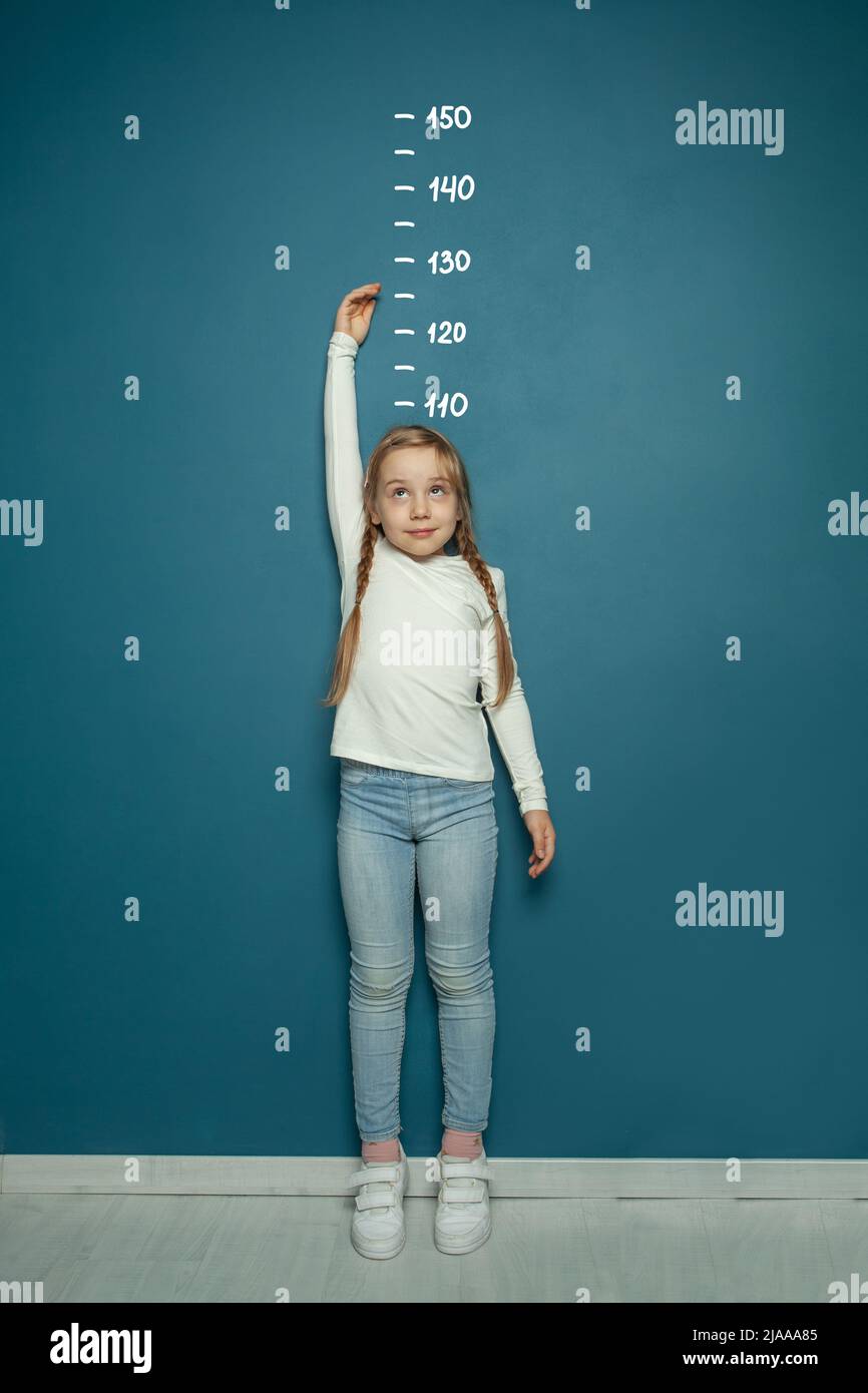 Child growth chart hi-res stock photography and images - Alamy