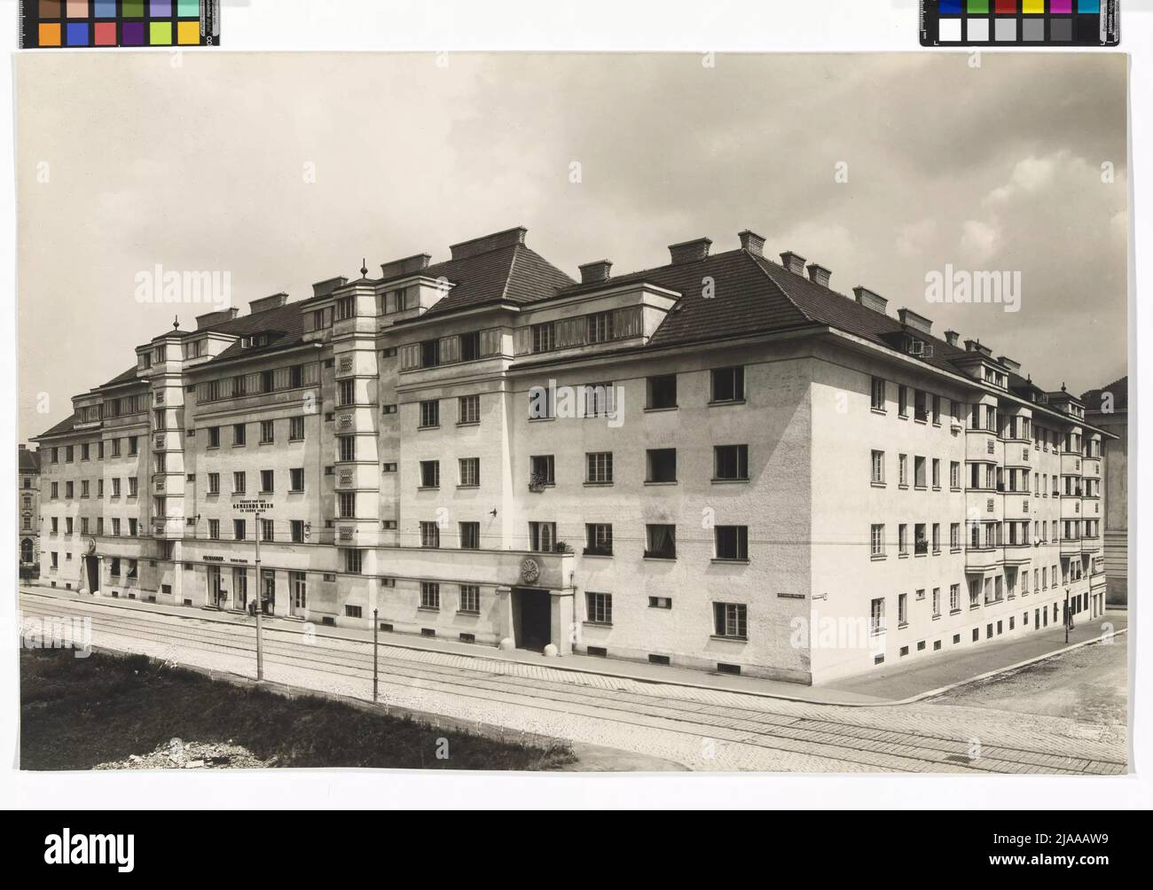 15., Camillo-Sitte-Gasse 12-18 / Alliogasse 27-33 / Walkürengasse 2-6 ...