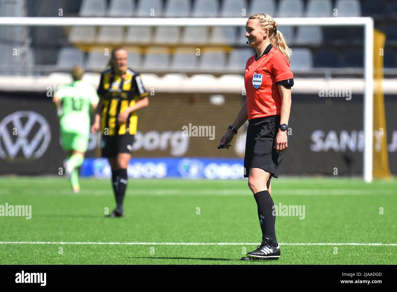Swedish referee tess olofsson hi-res stock photography and images - Alamy