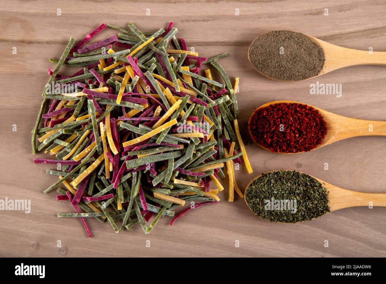 Traditional colorful noodles with spices Stock Photo - Alamy