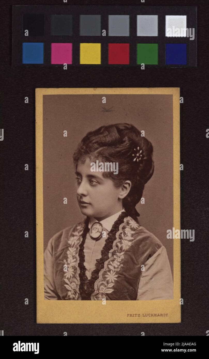 Pauline Lucca (1841-1908), opera singer. Fritz Luckhardt (1843-1894 ...
