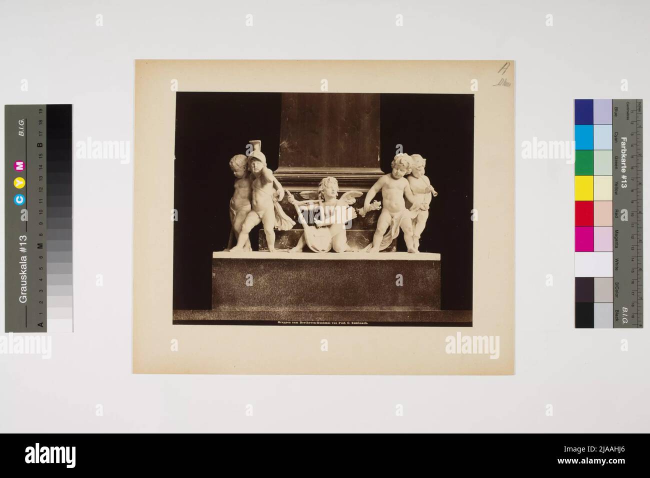 1st, Beethovenplatz, general - Beethoven monument - Detail - Putten ...