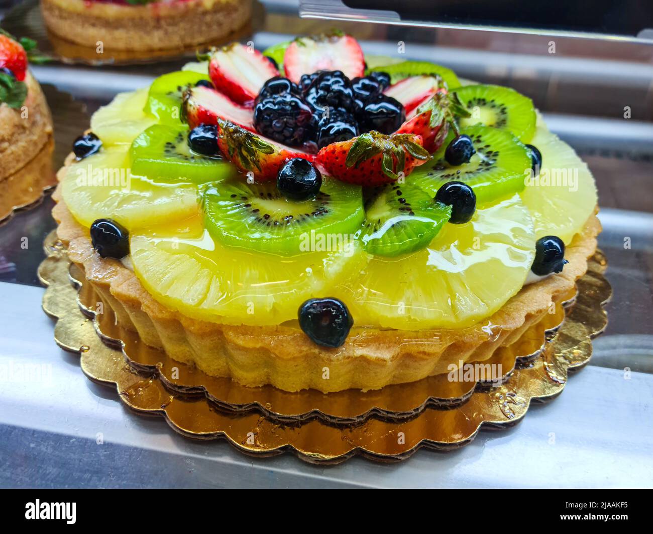 Assorted fruit pie, strawberry, pineapple, kiwi, mango, cherry Stock ...
