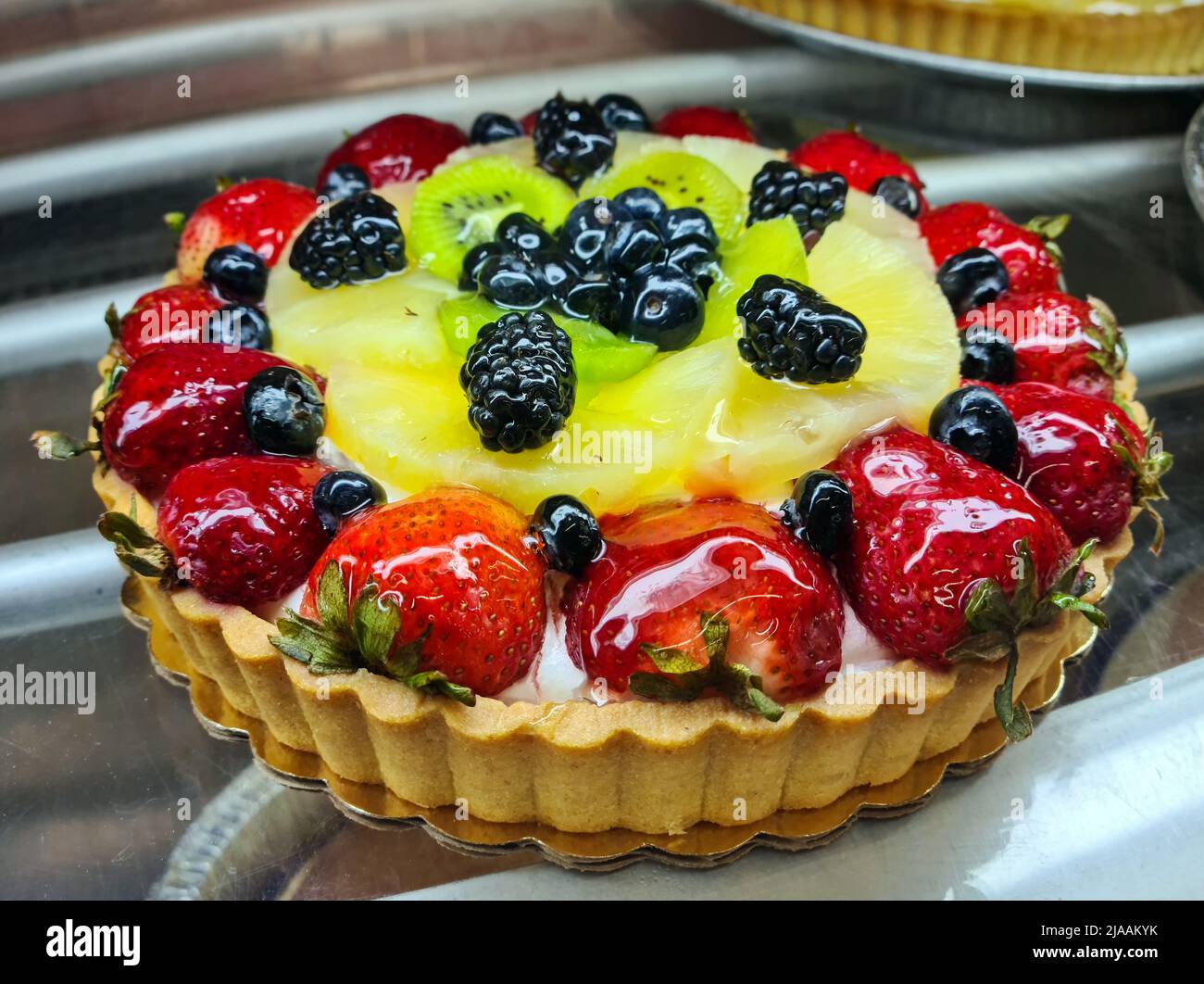 Assorted fruit pie, strawberry, pineapple, kiwi, mango, cherry Stock ...