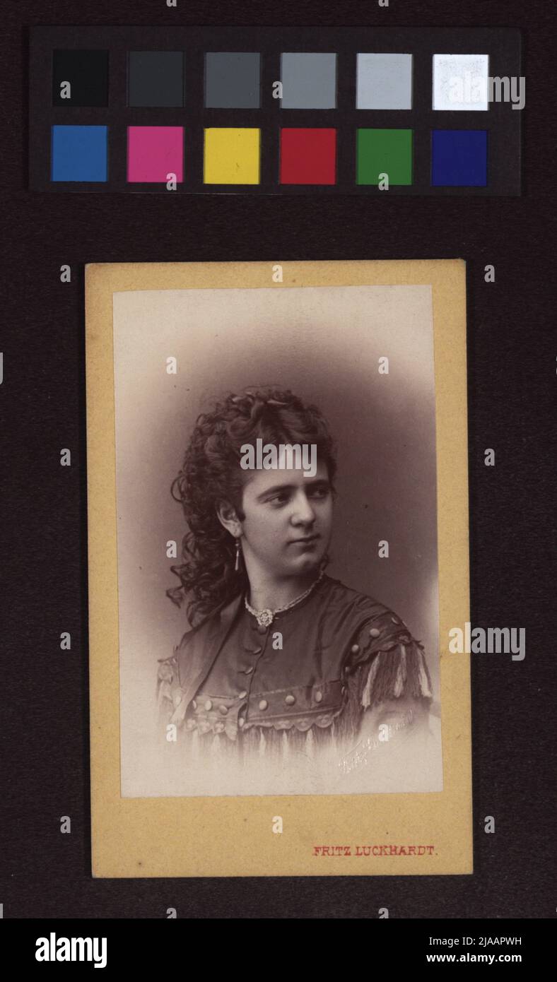 Ida Benza, opera singer. Fritz Luckhardt (1843-1894), photographer ...