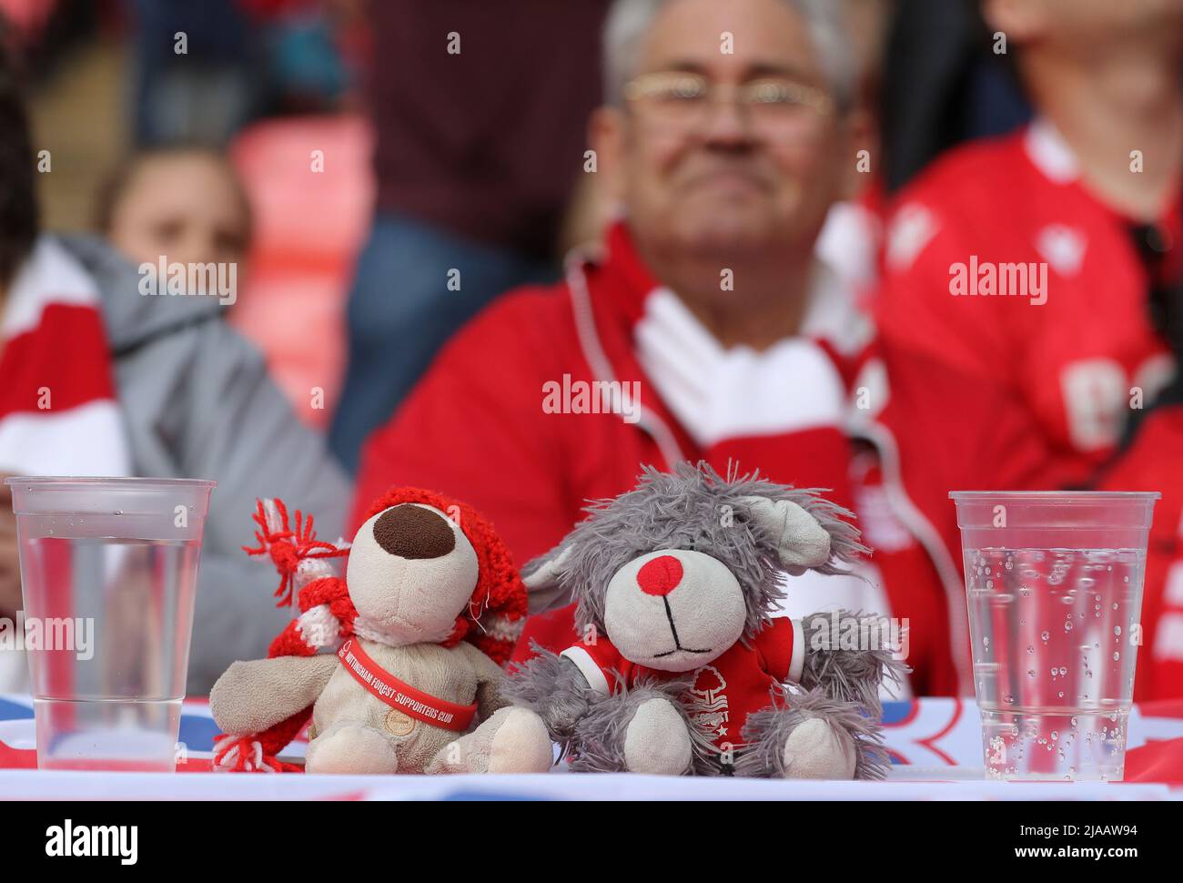 London, UK. 29th May, 2022. Nottingham Forest fans with 2 soft toys in ...