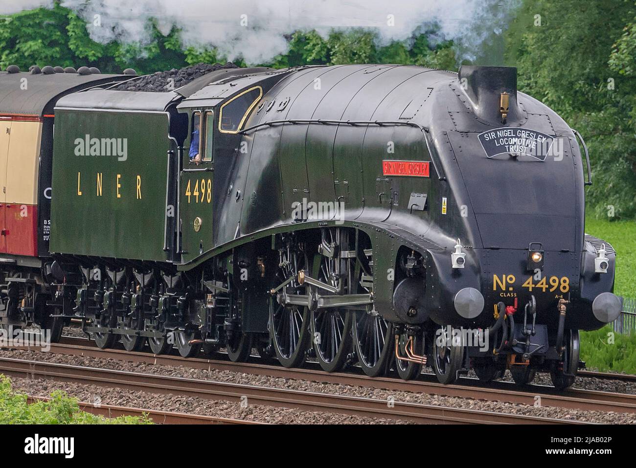 4498 lner train hi-res stock photography and images - Alamy