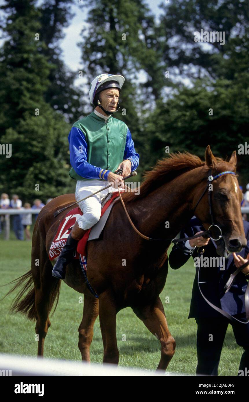 3 June 1992: Portrait of jockey Lester Piggott on Rodrigo de Triano ...