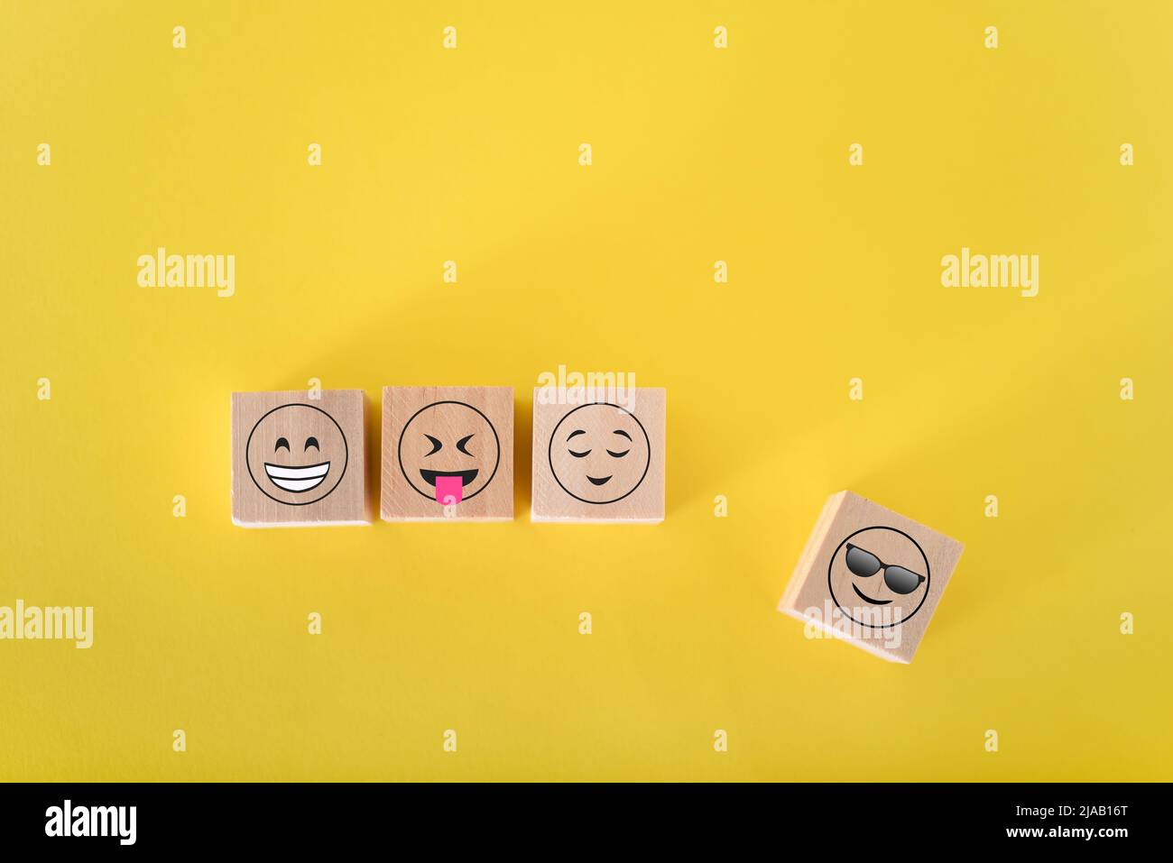 Customer satisfaction survey smiley faces hi-res stock photography and ...