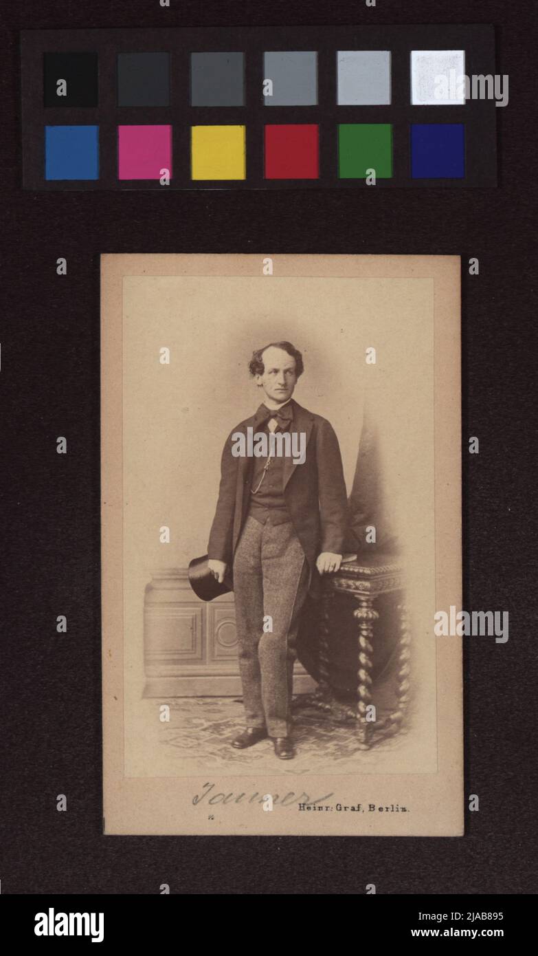 Photo studio heinrich graf hi-res stock photography and images - Alamy