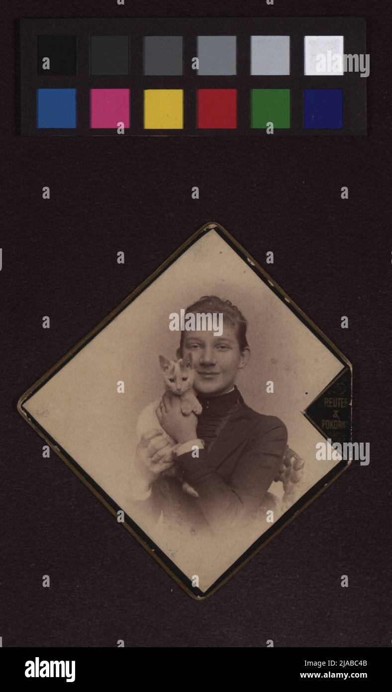 Early german photo studios hi-res stock photography and images - Alamy