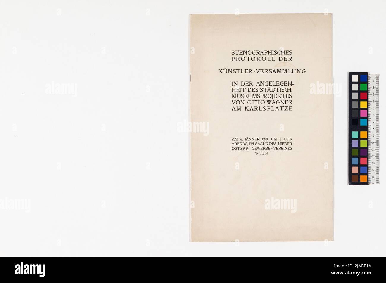 Museum protocol hi-res stock photography and images - Alamy