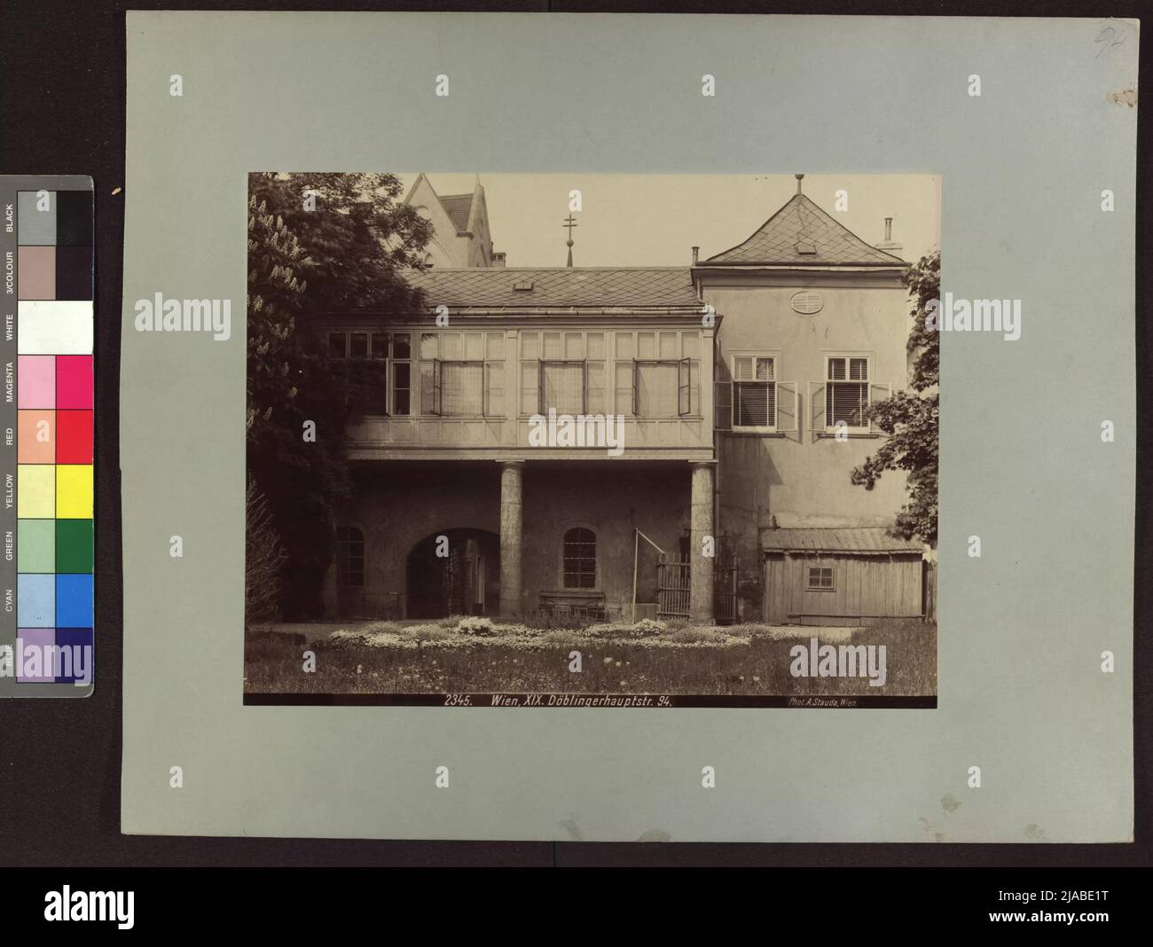 19th, Döblinger Hauptstraße 94 - Residential and death building by ...