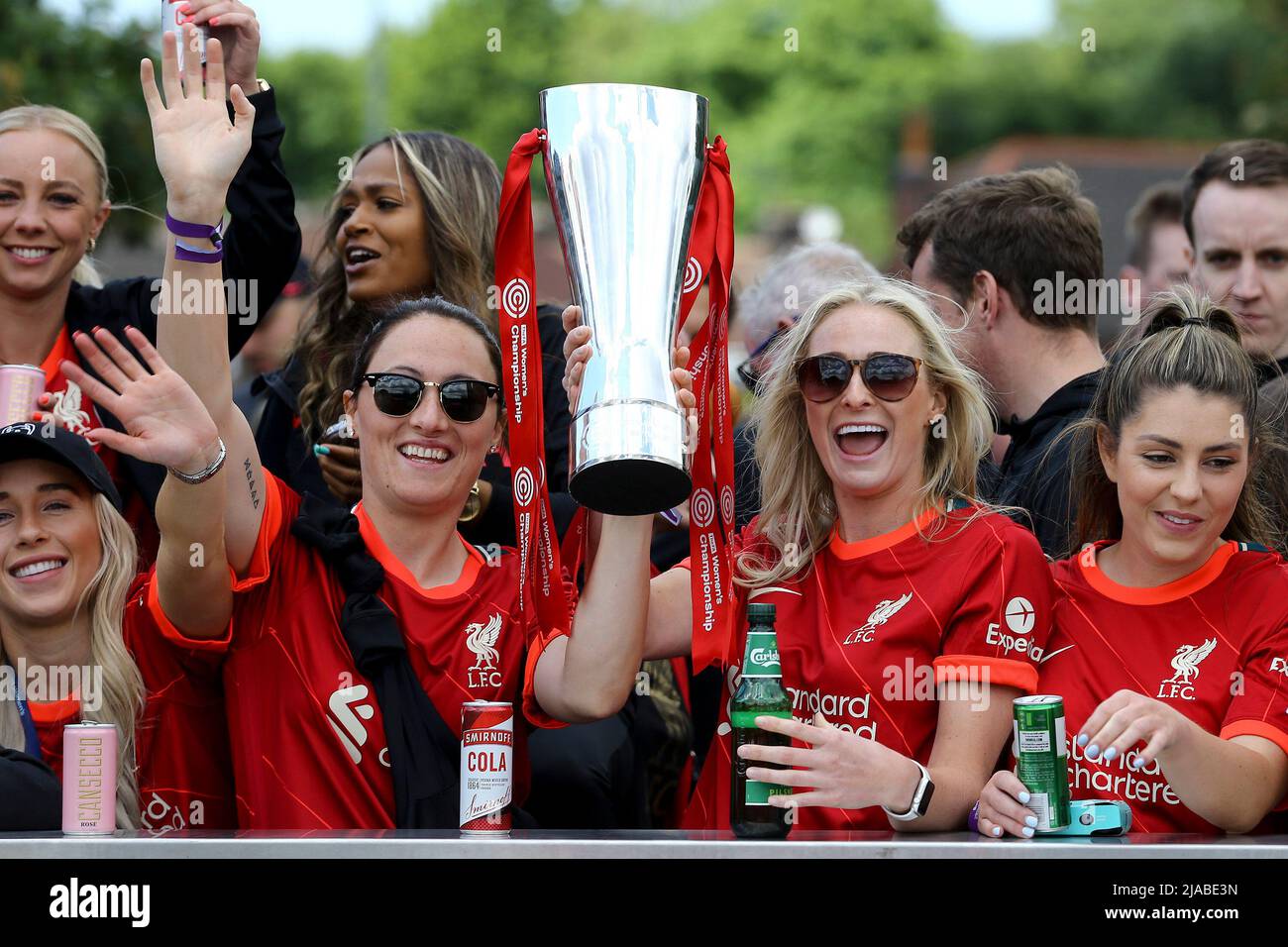 Liverpool, UK. 29th May, 2022. Liverpool FC Women join the parade ...