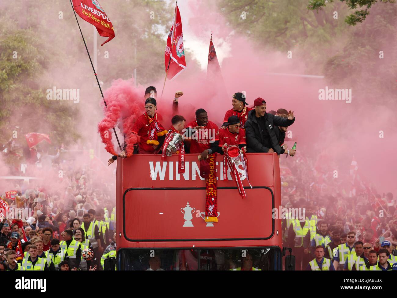 Soccer fa cup victory parade liverpool hi-res stock photography and ...