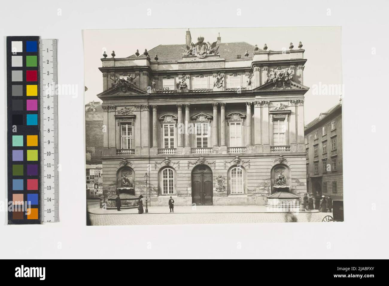 1st, Dr.-signaz-Seipel-Platz 2-Academy of Sciences-Aula of the Old ...