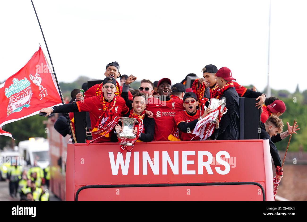 Liverpool players fa cup trophy hi-res stock photography and images - Alamy