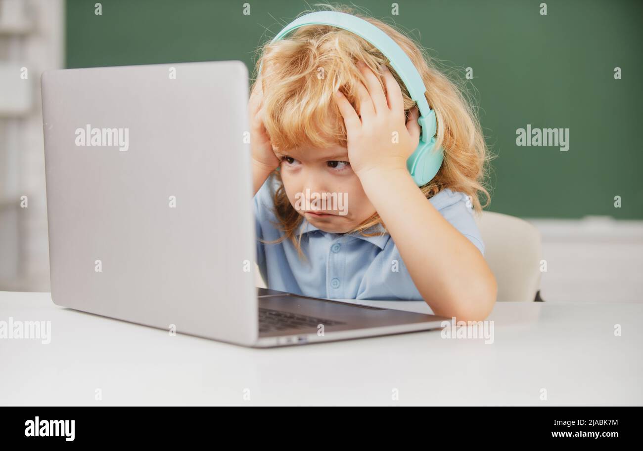 Kid online class angry hi-res stock photography and images - Alamy