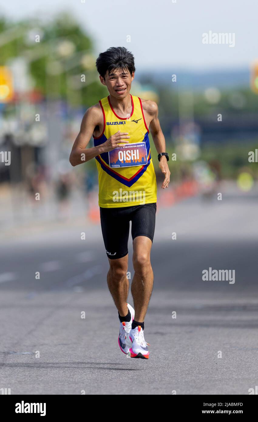 Ottawa marathon 2022 hi-res stock photography and images - Alamy