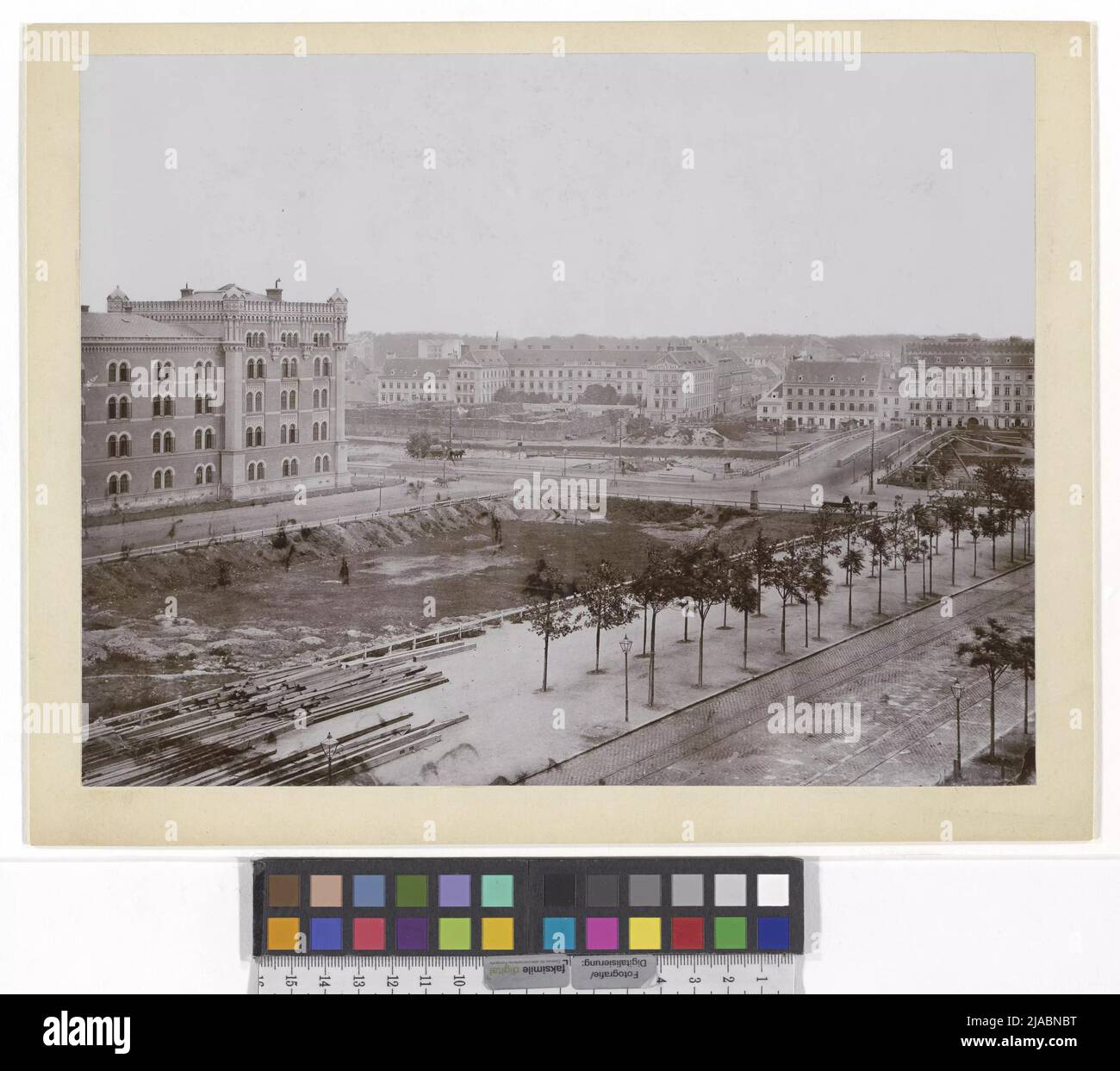 1st, Schottenring 33-35 - before the start of construction - increased ...