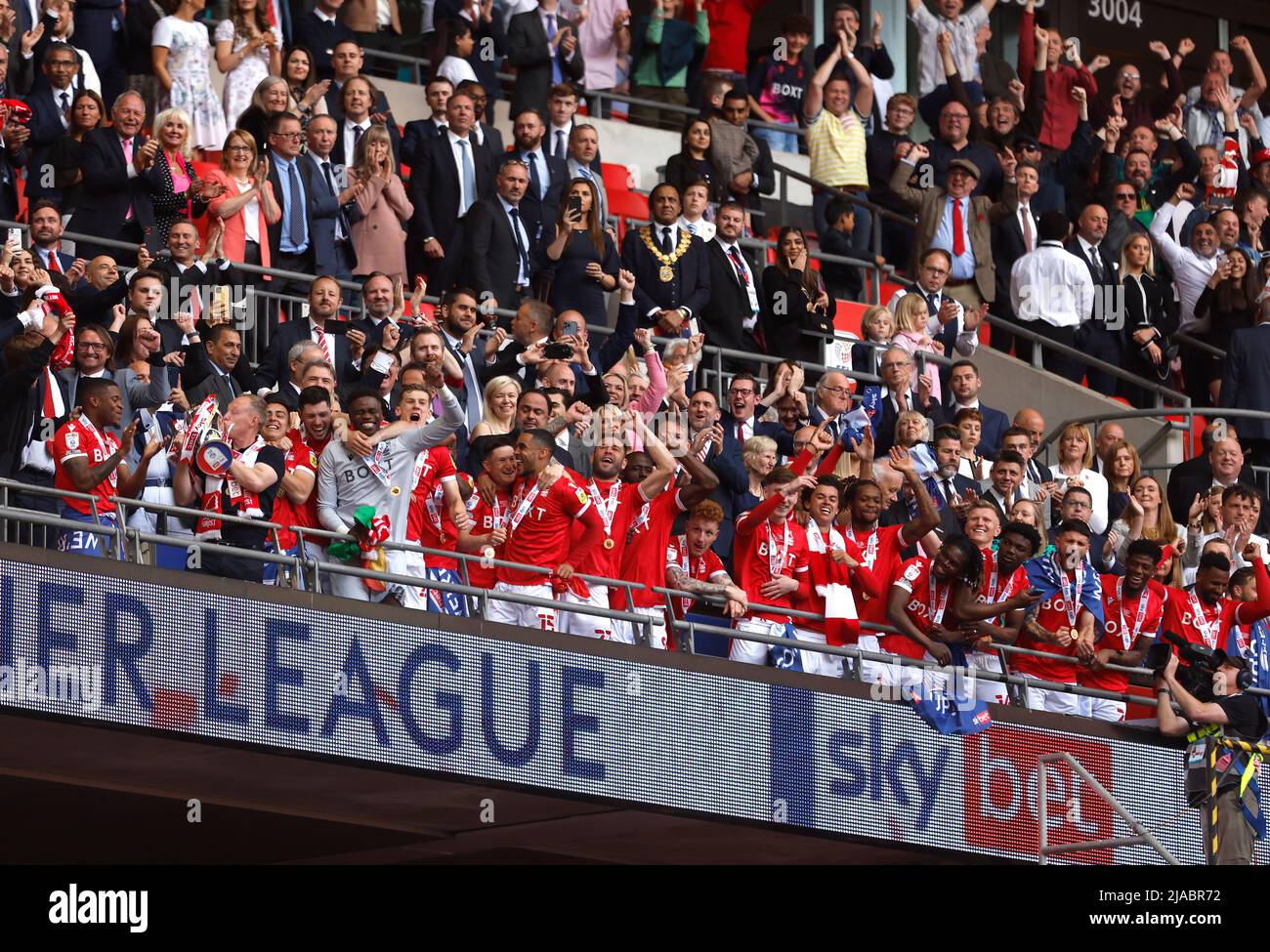 Steve cooper forest wembley hi-res stock photography and images - Alamy