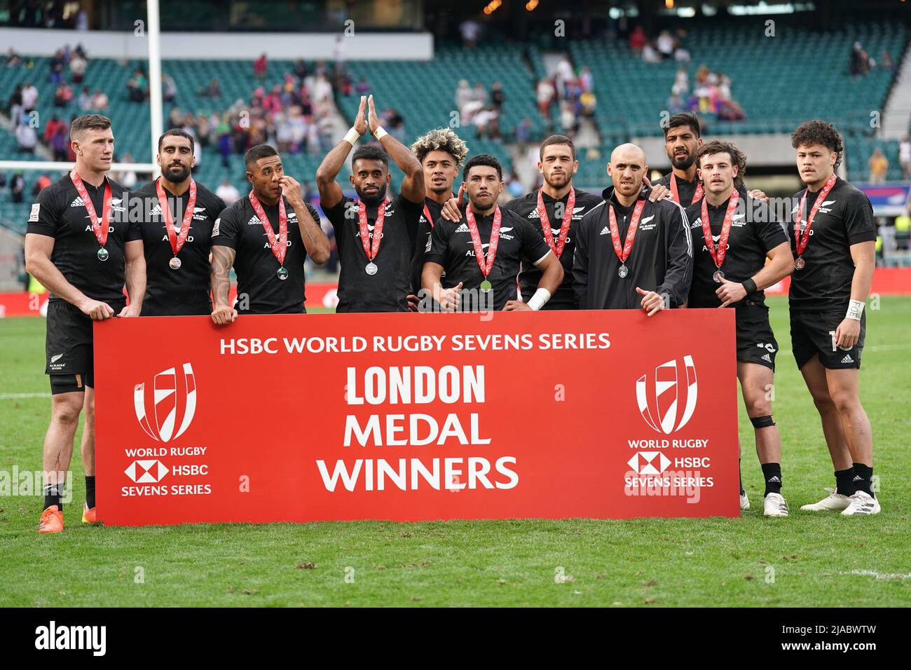 World cup 2022 final medals hi-res stock photography and images - Alamy