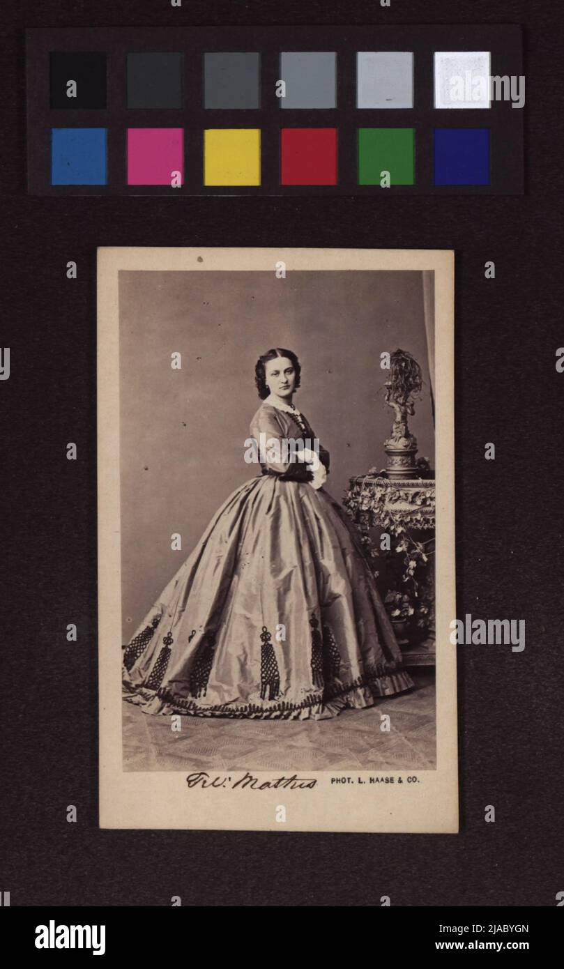 Marie Mathes, actress. L. Haase & Co, Photo Studio Stock Photo - Alamy
