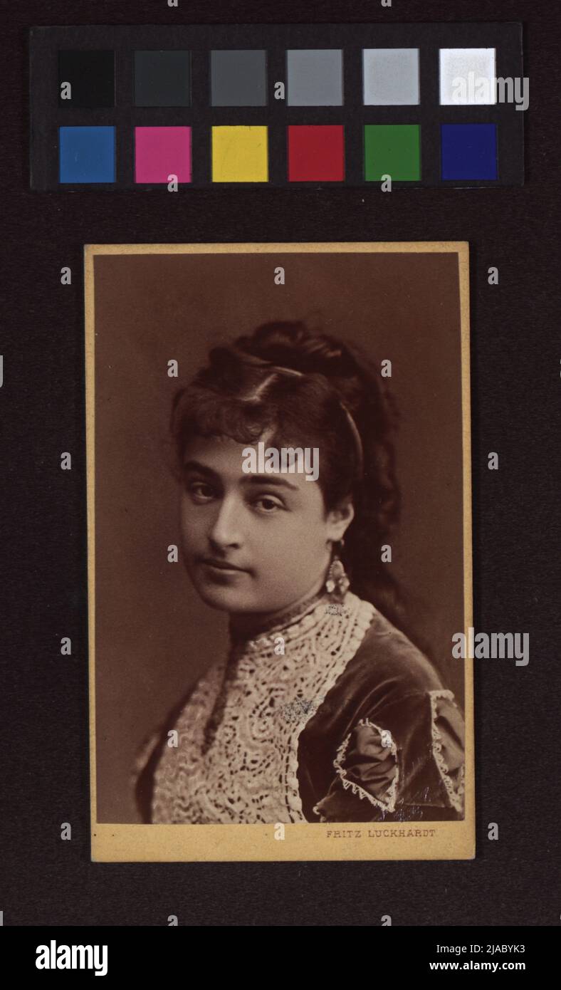 Unknown lady. Fritz Luckhardt (1843-1894), photographer Stock Photo - Alamy