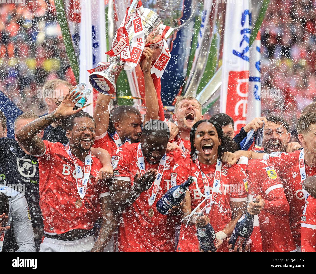 Nottingham Forest lift the Sky Bet Championship Playoff Final trophy as ...