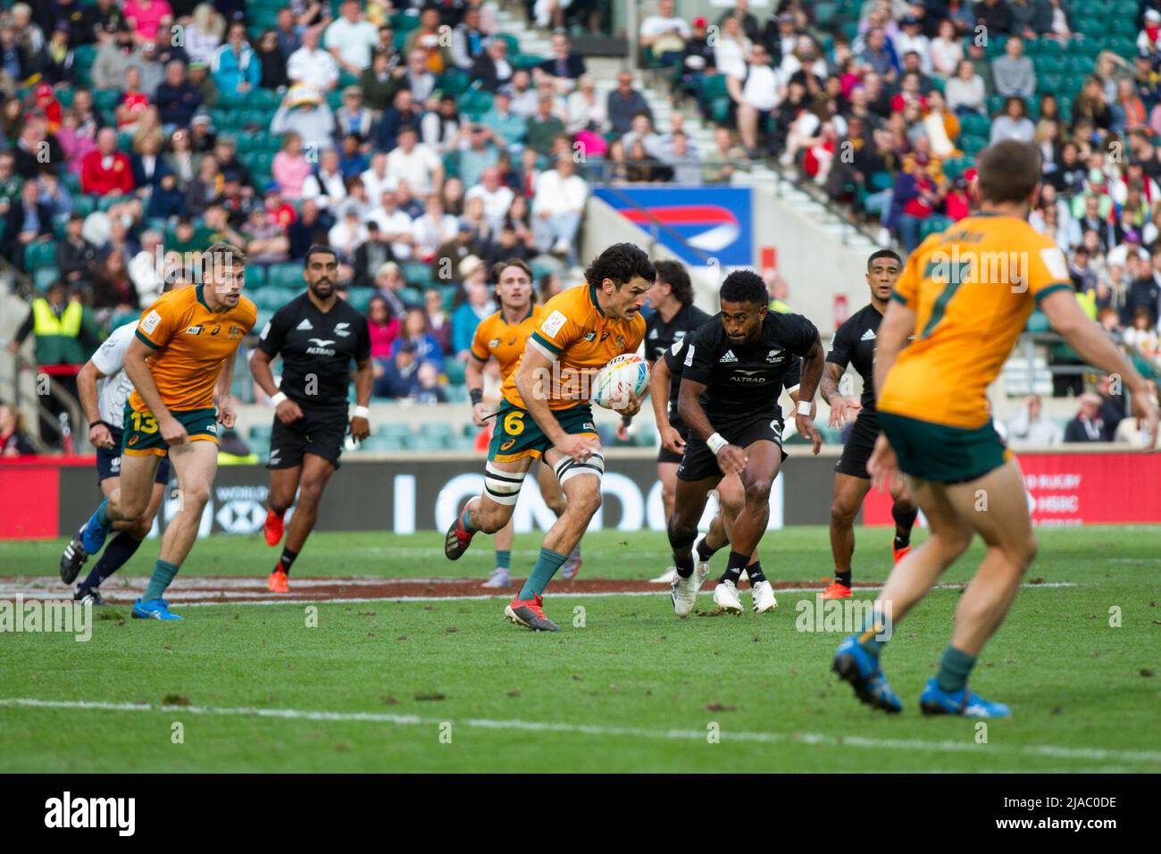 London, UK. 29th May, 2022. Henry Paterson (AUS) with the ball at the ...