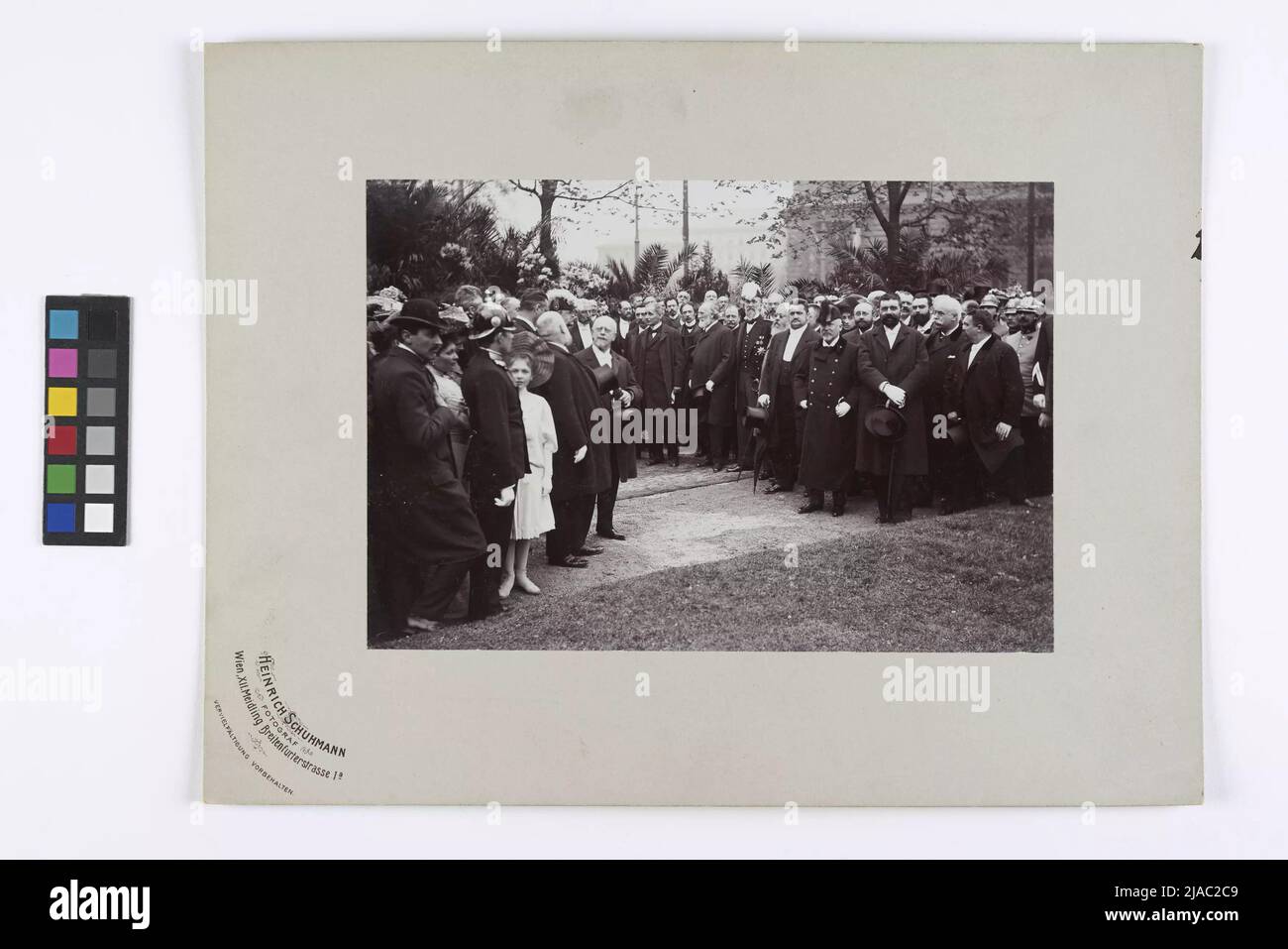 Ludwig Martinelli in a group of festivals in the revelation of the ...