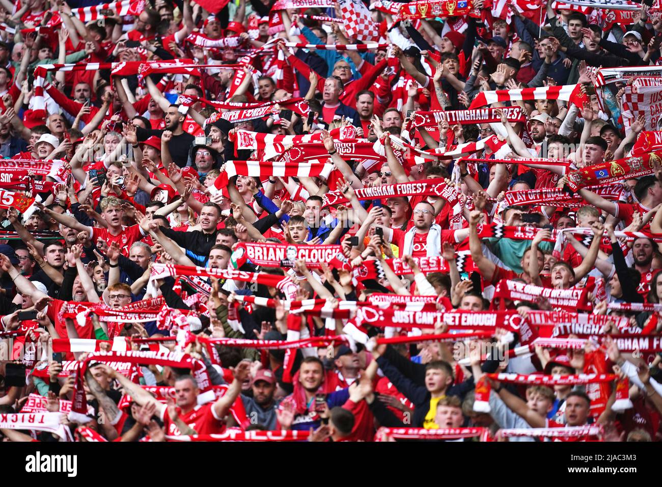Nottingham Forest fans celebrate after seeing their team win promotion ...
