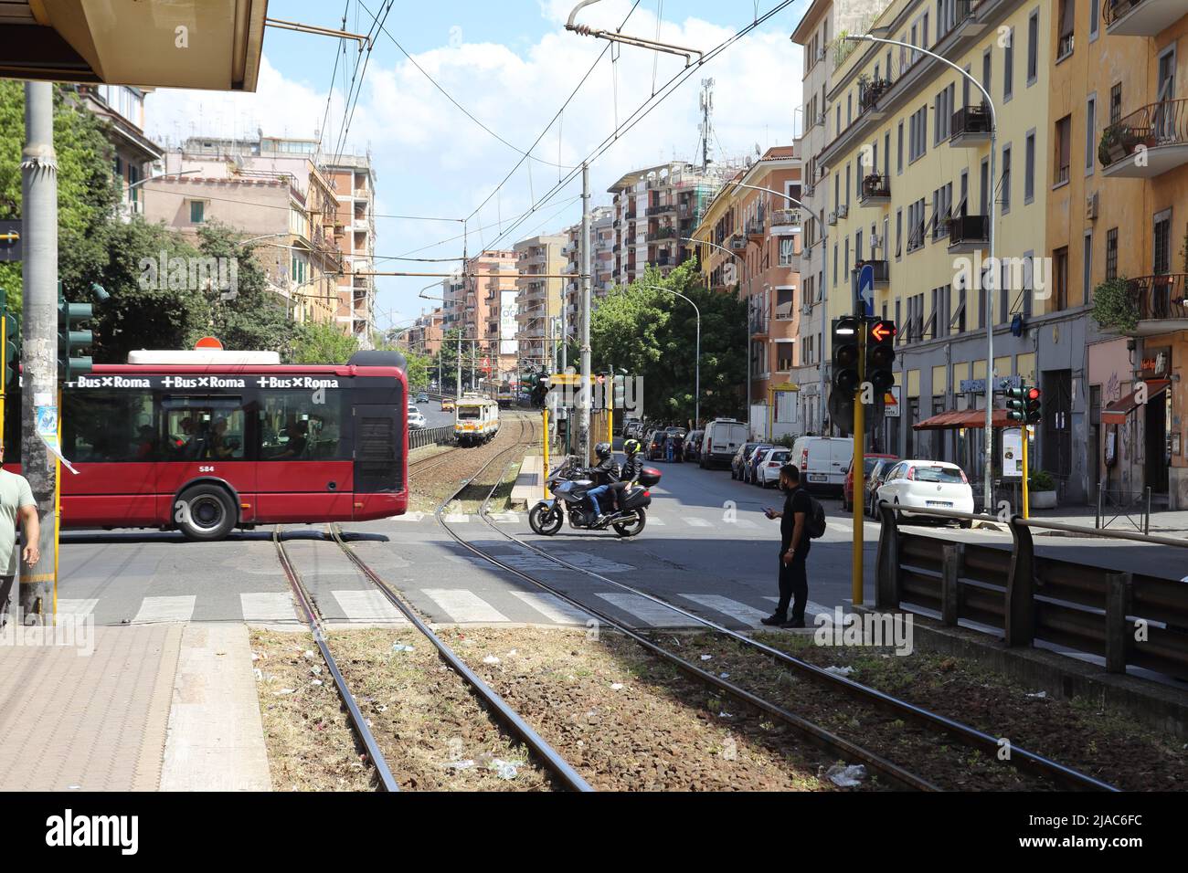 Linea g hi-res stock photography and images - Alamy