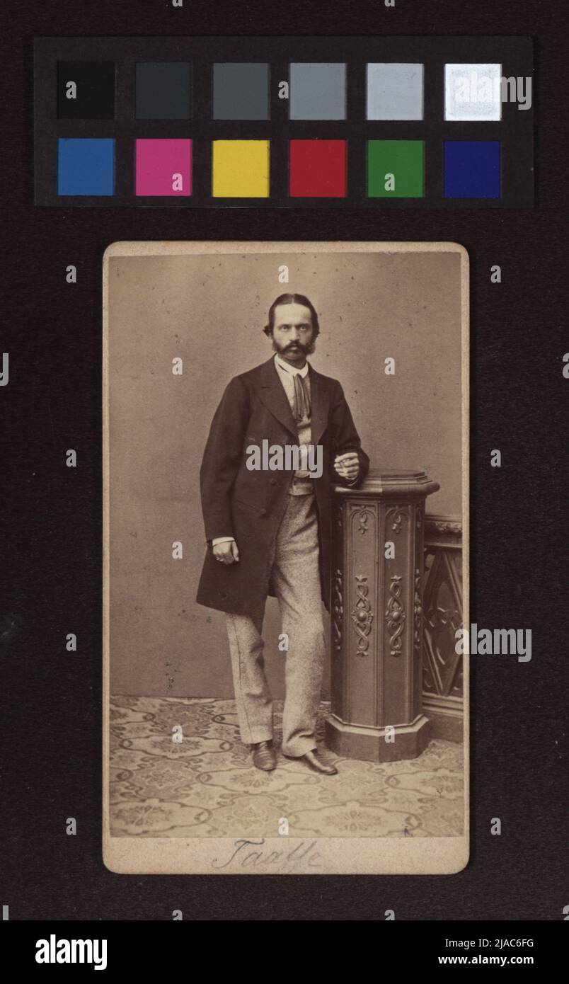 Eduard Graf Taaffe. Baldi & Würthle (1860-1874), photographer Stock ...