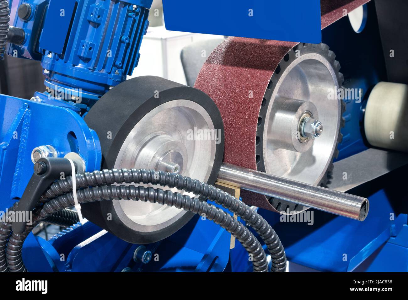 Belt grinding hi-res stock photography and images - Alamy